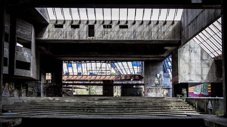 Abandoned Places, Urban Exploration, URBEX Travel